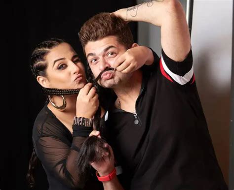 Vidya Balan डब्बू रतनानी के फोटोशूट में विद्या बालन का दिखा अलग अंदाज