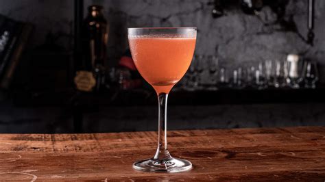 Naked And Famous Cocktail Hot Sale