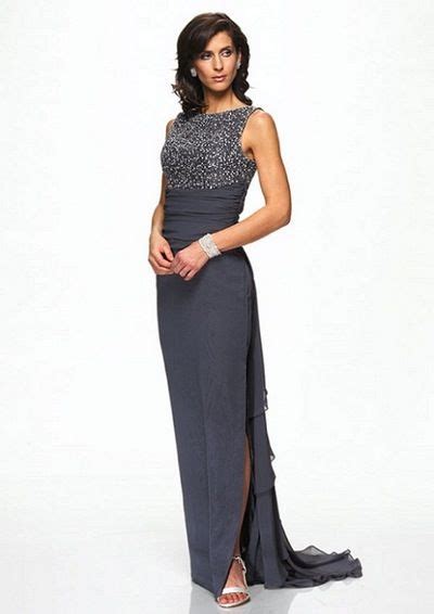 15 Sexy Mother Of The Bride Dresses Artofit