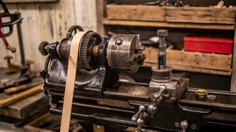 A Belt-driven Lathe in a Workshop · Free Stock Photo