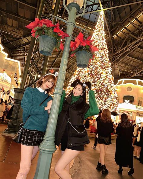 南真琴さんのインスタグラム写真 南真琴instagram 「 大好き事務所メンバー💚 可愛いだけじゃなくてギャグ線高くていいやつで