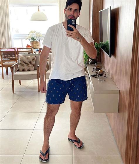 Pin En Outfit Sandals Flip Flop For Men Ropa De Moda Hombre Ropa