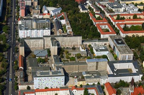 Berlin aus der Vogelperspektive Gebäudekomplex der Stasi Gedenkstätte des ehemaligen MfS
