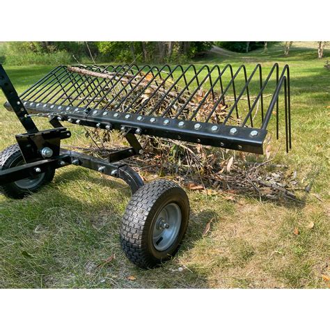 Yard Tuff 72in Pine Straw Rake Operating Width 72 In Model Ytf