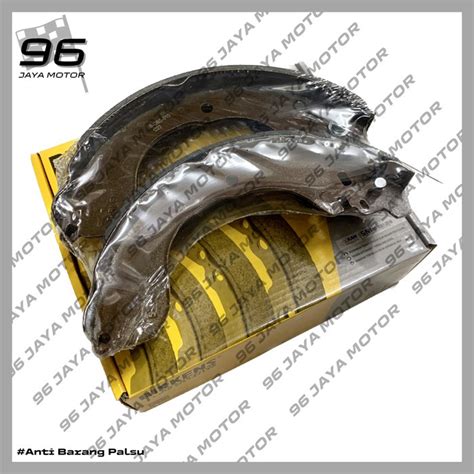 Jual Kampas Rem Belakang Brake Shoe Raize Rocky All New Avanza Xenia