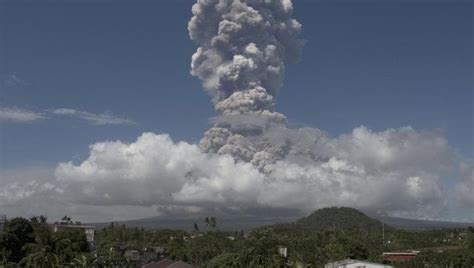 Philippine Volcano Spews Lava Molten Rocks As Authorities Warn Of