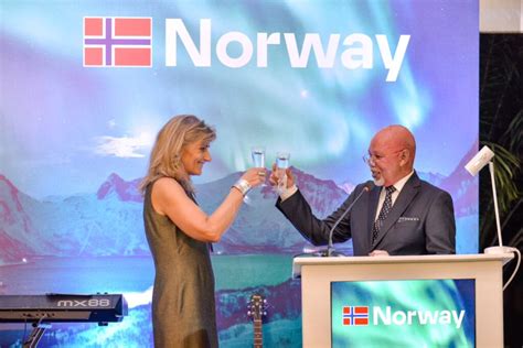 How To Apply For A Work Permit In Uganda Memoiruganda