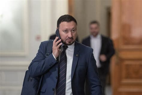 Mircea Fechet avizat cu de voturi pentru la Ministerul Mediului Una dintre priorităţile