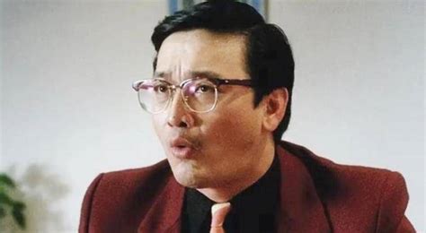 70岁曹查理拍摄节目，照片中大变样难以认出，还自称是大帅哥什么明星好人