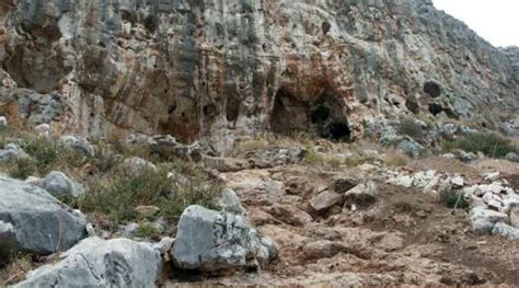 Oldest Human Remains Outside Africa Found In Cave Near Israels Haifa