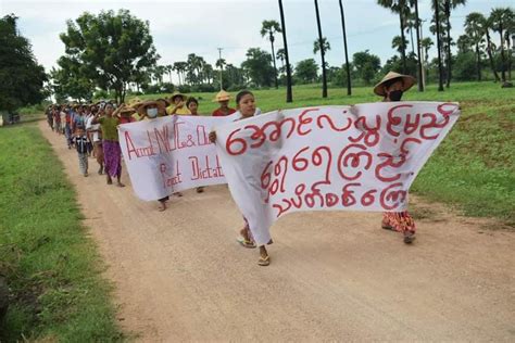 ရွှေရေကြည် သပိတ် စစ်ကြောင်း အကြမ်းဖက် စစ်ကောင်စီ ဖြုတ်ချရေး ချီတက