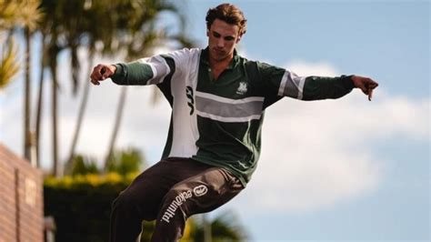 Josh Taylor Tributes Flow For Man Buried Alive On Bribie Island News