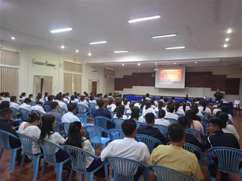 ရန်ကင်းမြို့နယ်၌ မီးဘေးလုံခြုံရေး အသိပညာပေးဟောပြောနှင့် မီးငြိမ်းသတ်နည်းလက်တွေ့သရုပ်ပ