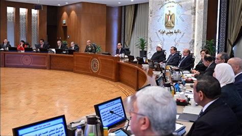 حبس سنة وغرامة تصل لـ 2 مليون جنيه عقوبات مغلظة من الحكومة للمحتكرين