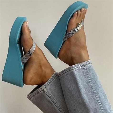 Platform Flip Flops Platform Sandles So Cute … Depop