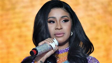 Cardi B Slams Claim She Didn T Give Kodak Black Credit For Bodak