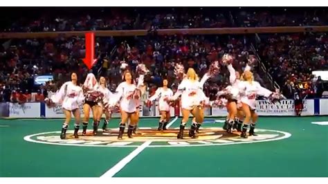 Nfl Cheerleaders Wardrobe Malfunctions