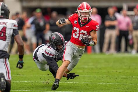 Bulldogs Rally Past Gamecocks In Sec Opener