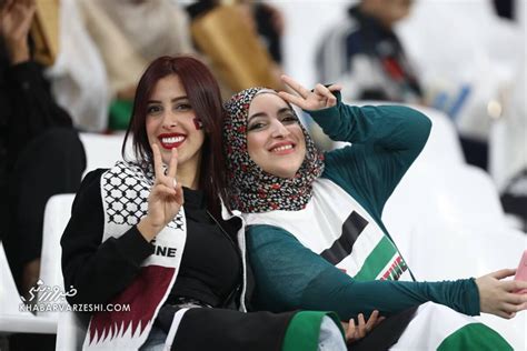 تصاویر دختران فلسطینی تماشاگر بازی ایران هواداران زنی که در تلویزیون