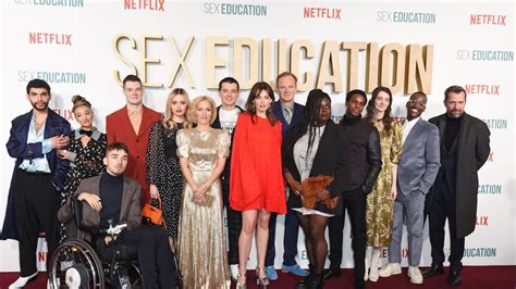 Sex Education Acteur Moet 15 Jaar De Cel In Voor Misbruik Jonge Meiden