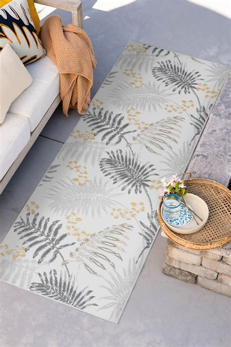 Bliss Rugs Floral Indoor Outdoor Rug Reversible Runner Rug For Patio