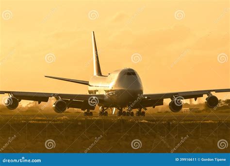 Boeing 747 Jumbo Jet Landing Stock Image 198368647