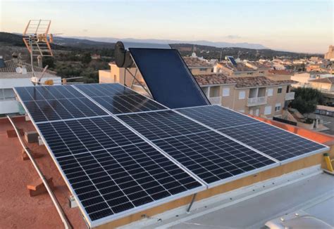 Instalación solar fotovoltaica autoconsumo doméstico en Cálig