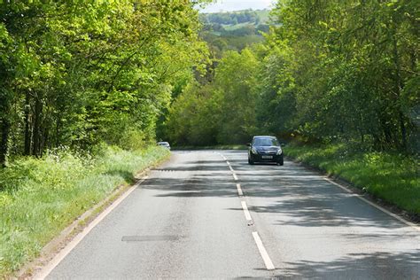 A458 Southbound © David Dixon Cc By Sa 2 0 Geograph Britain And Ireland
