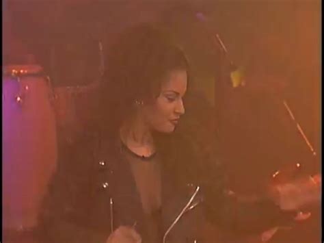 Pin By Hannah On Selena Quintanilla Perez Selena Quintanilla Perez Selena Quintanilla Selena