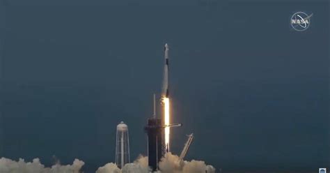Spacex La Nasa Lanza Al Espacio A La Primera Misión Tripulada Privada