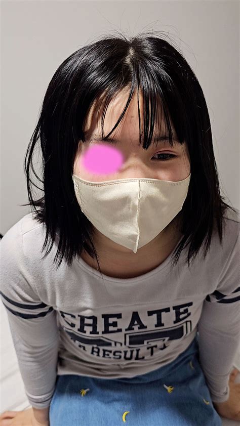 吸引具で真っ赤な跡が付いてしまったティーン患者の心電図検査。ピンク乳輪をもつおさな顔患者の胸を盗撮！ 総回診