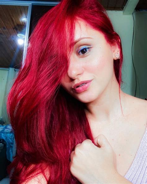 Cabelo Vermelho Cereja Inspirações E Dicas Sobre A Cor