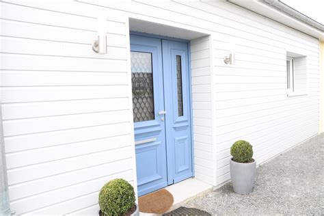 Porte dentrée en aluminium bois pvc Concept Menuiserie