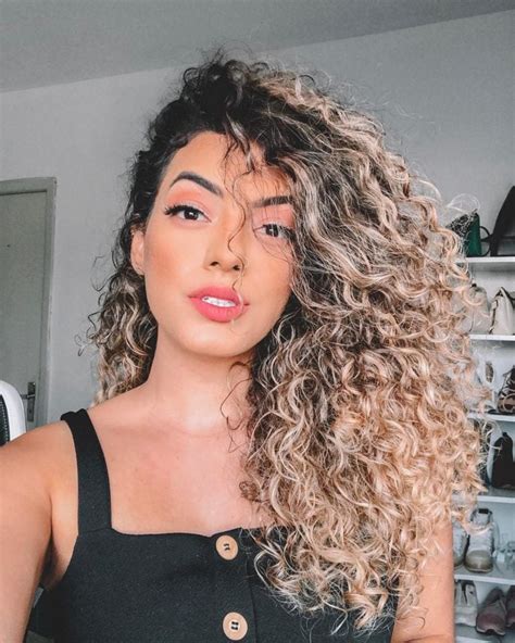 Corte De Cabelo Cacheado 70 Ideias Para Soltar Os Cachos