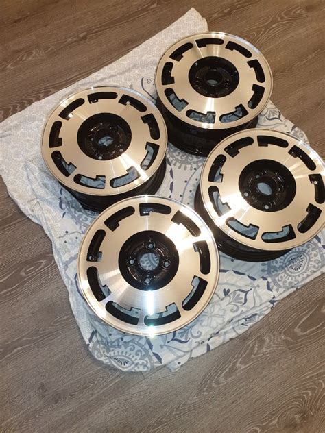 Mk1 Vw Golf Gti Pirelli P Slot Alloys Wheels In Sandwell West