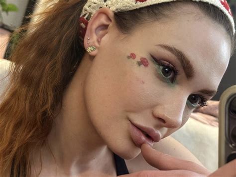 Siri Dahl Those Awesome Mario Bros Mushrooms Make For The Best Makeup