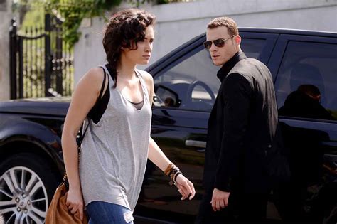 Zeynep Buscando a su padre la serie en la que Kerem Bursin debutó como actor magazinespain