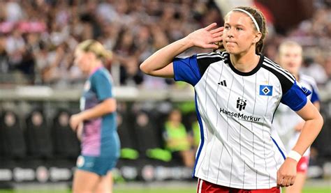 Erst Torjäger Kanone Dann Abgang Hsv Stürmerin Vor Wechsel Zu Werder