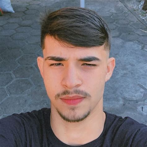 𝓡𝔂𝓪𝓷 𝓪𝓶𝓸𝓻𝓲𝓶 R Amorim 26 • Threads Say More