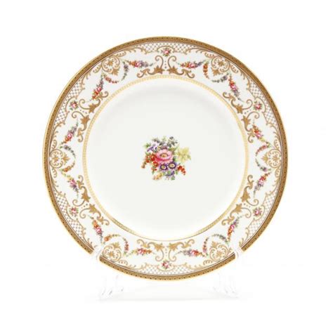 Set Of 18 Aynsley Dinner Plates Lot 1370 November Estate
