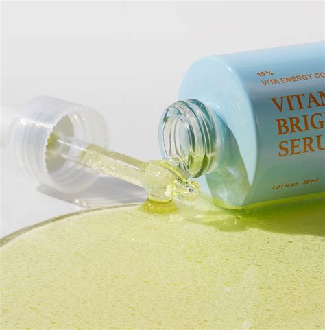 Освітлююча сироватка з вітаміном С Skinandlab Vitamin C Brightening Serum