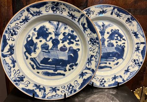 Plates Porcelain Paire dassiettes en porcelaine à Catawiki