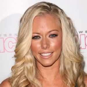 Kendra Wilkinson 2026 Biography Age Net Worth Education