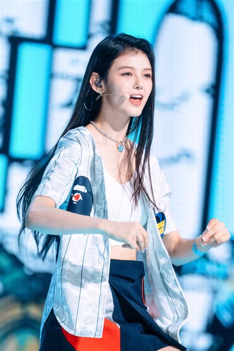 220807 Newjeans Danielle Attention At Inkigayo Kpopping