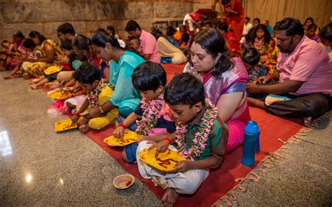 லிங்கபைரவியில் 100 க்கும் மேற்பட்ட குழந்தைகளுக்கு வித்யாரம்பம் ஜனநேசன்