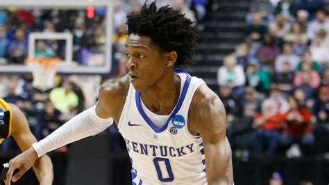 Kentucky Pg Deaaron Fox Declares For Nba Draft Nba Sporting News