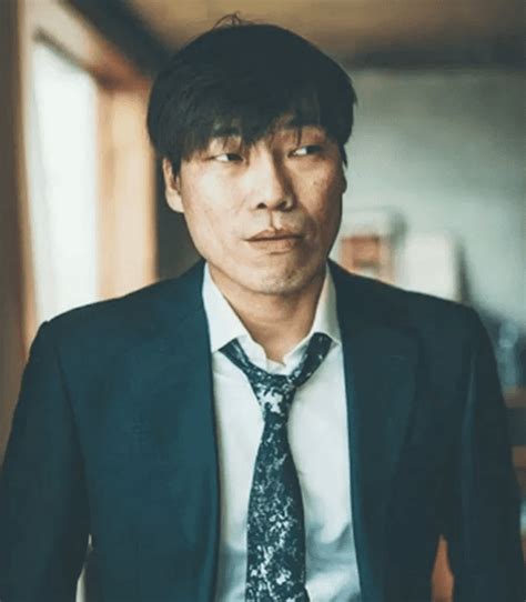 “성 폭 행 당한 건 난데” 방금 정신나간 입장 밝힌 배진웅 포스트쉐어