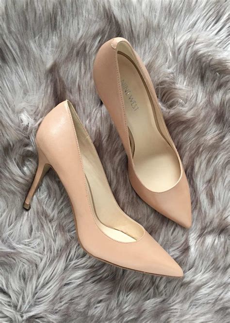 What Color Shoes Go With Everything 8 Neutrals Colors And Prints