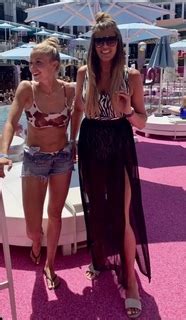 Leah Williamson S Feet