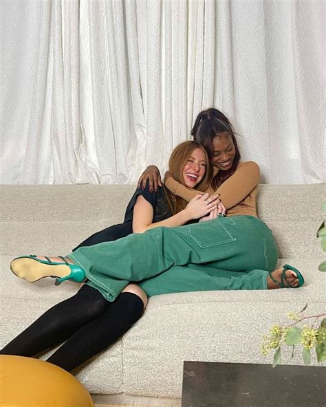 Pin On Besties Cute Friend Photos Best Friends Aesthetic Friend Photoshoot